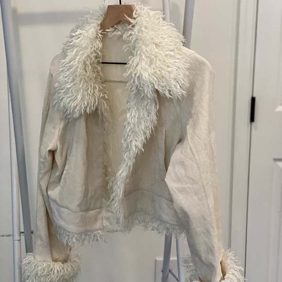 SHEIN | Jackets & Coats | Shein Cream Teddy Jacket With Faux Fur Trim ...